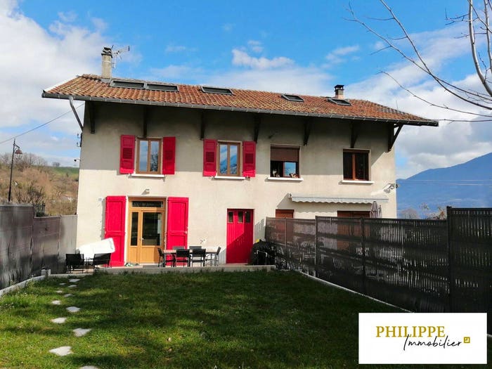 Maison 5 pièces à louer - Saint-Vincent-de-Mercuze