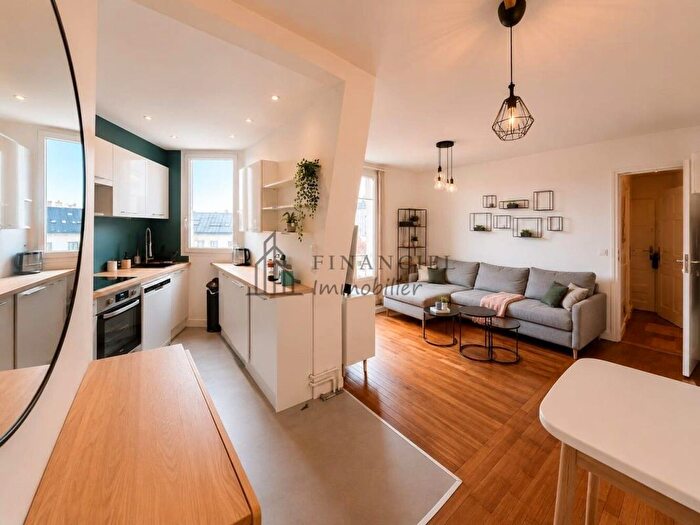 Levallois-Perret, Henri Barbusse - Appartement 2 pièces à vendre