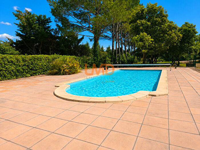 Maison 8 pièces à Sarrians, à vendre