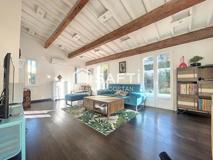 Maison à vendre - Velaux - 6 pièces - 4 chambres