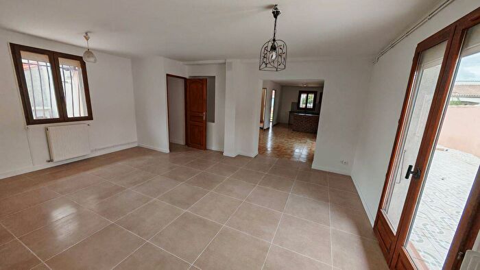 Maison 5 pièces à louer à Salses-le-Château