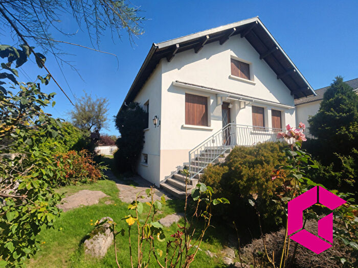 Maison à vendre - Ambert - 7 pièces - 5 chambres