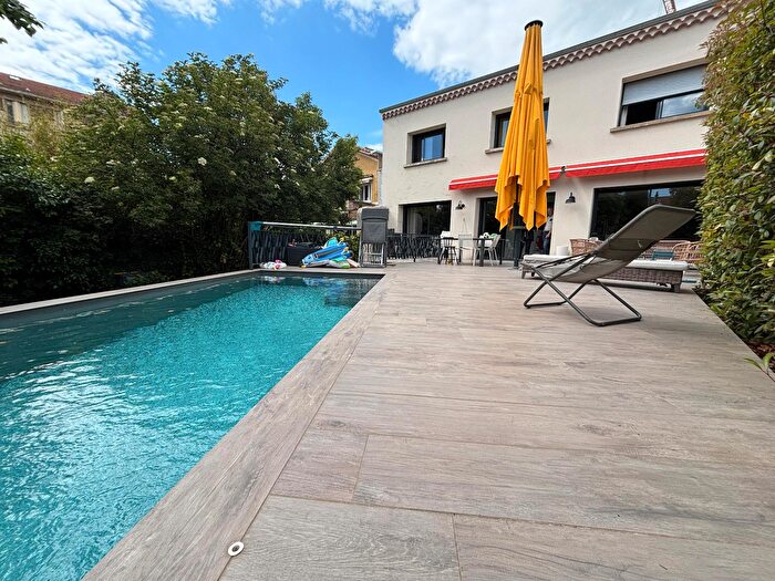 Maison 8 pièces à louer à Valence, Faventines