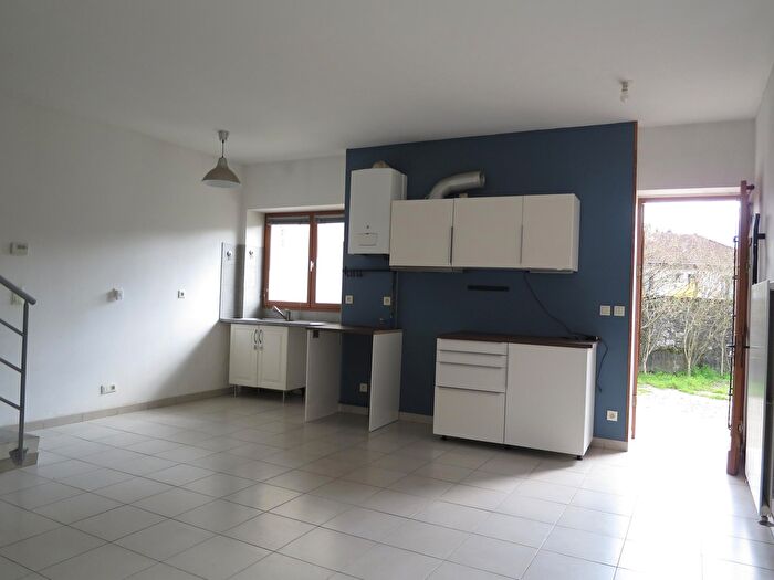 Maisons à vendre et appartements à louer - 1