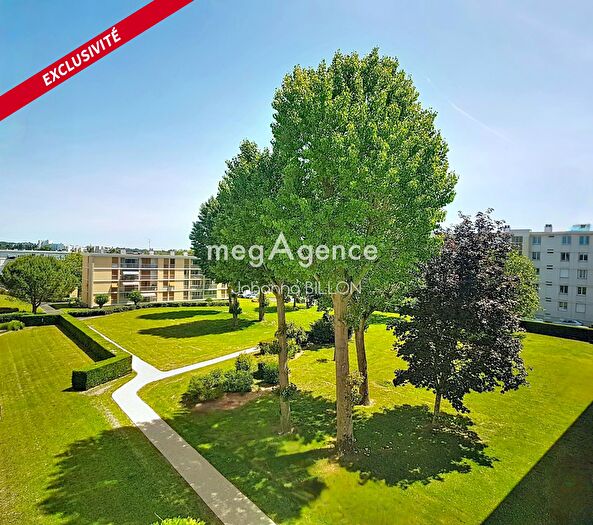 Joué-lès-Tours, Centre-ville : Appartement 3 pièces à vendre