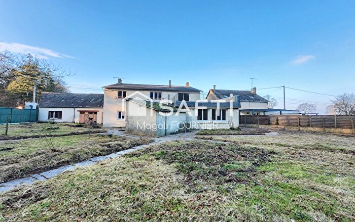 Maison à vendre - Renazé - 12 pièces - 8 chambres