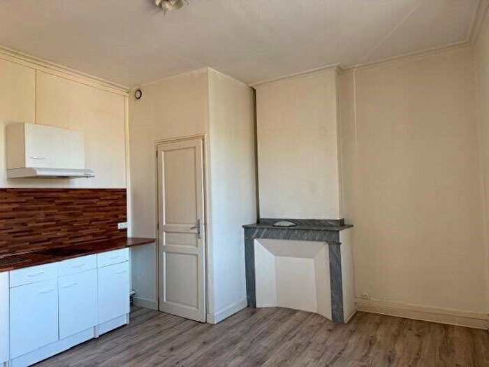 Les Bausses, Mazamet : Appartement 1 pièce à louer