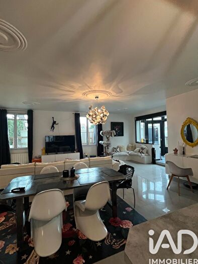 Maison à vendre - Écuelles - 7 pièces - 4 chambres