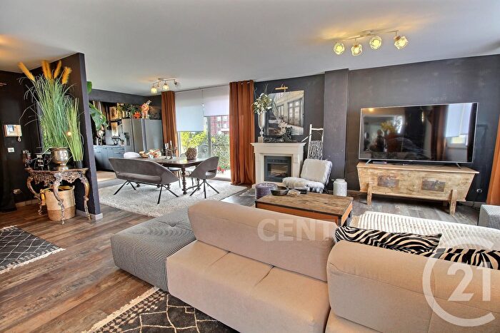 Appartement 6 pièces à Saint-Avold, Centre-ville, Felsberg, Route de Dourd'Hal, à vendre