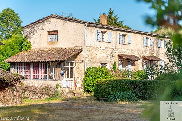 Maison à vendre - Villeréal - 9 pièces - 8 chambres