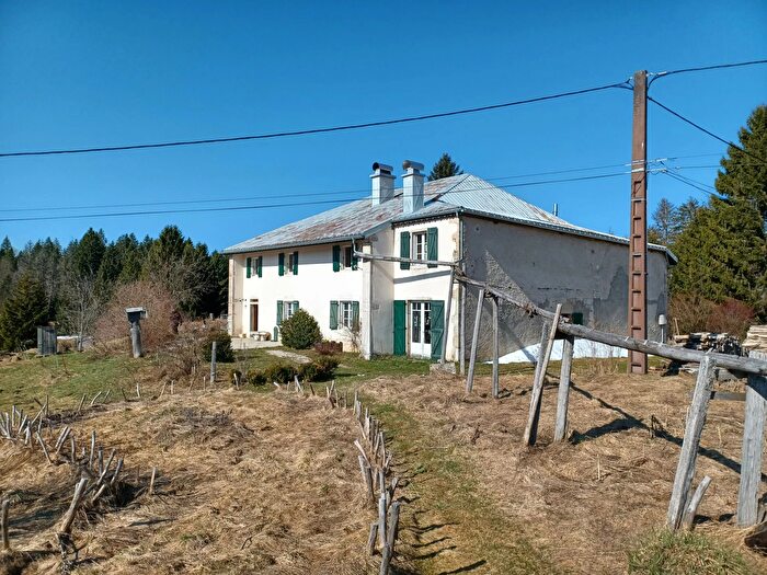 Maison à vendre - Les Moussières - 8 pièces