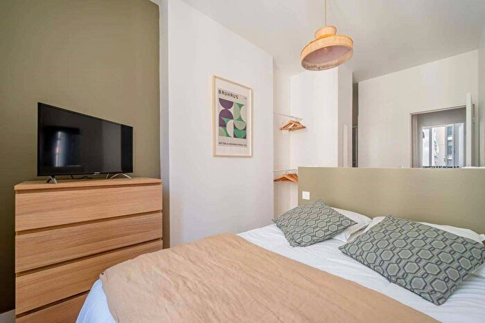 Appartement à louer - La Joliette, Marseille ème arrondissement - 1 pièce