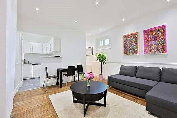 Appartement à louer - Nation-Alexandre Dumas, Paris ème - 1 pièce