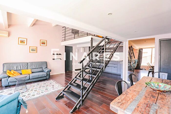 Appartement à louer - Marseille e , Saint-Victor - 2 pièces - 1 chambre