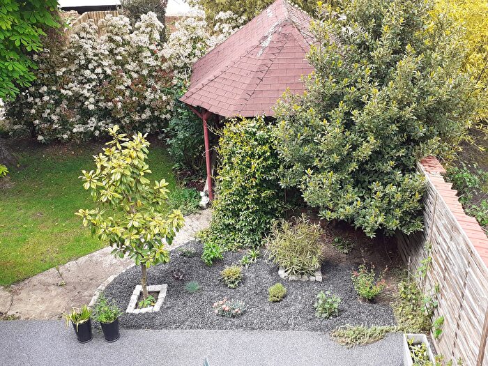 Maison à vendre - Pierrefitte-sur-Seine - 6 pièces - 3 chambres