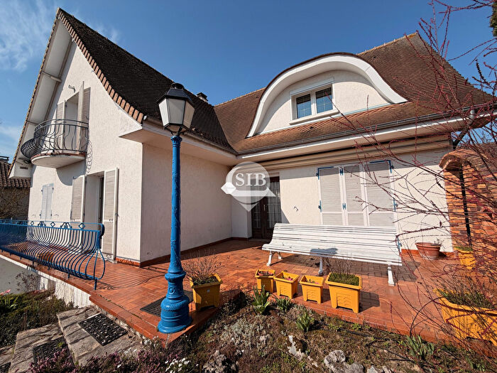 Maison 6 pièces à vendre à Longjumeau, Gubanski, Sud