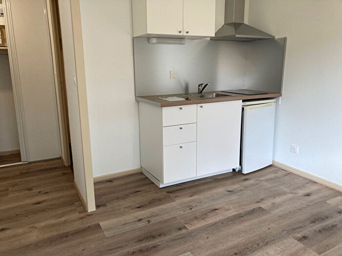 Appartement à louer - Besançon, Saint-Claude, Torcols, Chailluz - 1 pièce