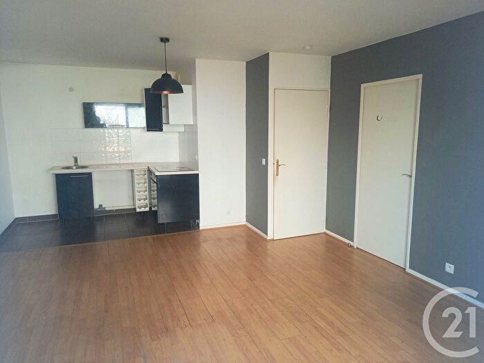 Appartement à louer - Conflans-Sainte-Honorine, Romagné, Renouveau - 2 pièces - 1 chambre
