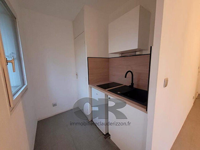 Appartement à louer - Metz, Patrotte, Metz-Nord - 1 pièce