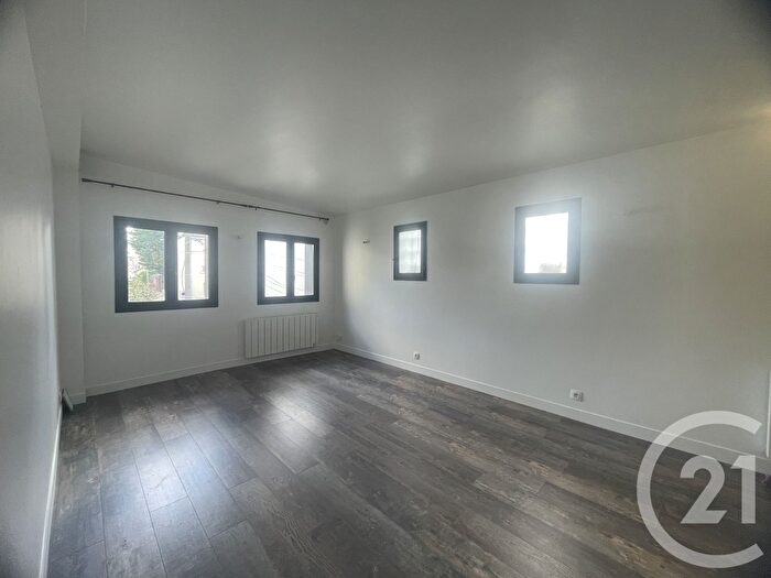 Appartement à louer - Colombes, Agent Sarre - 2 pièces - 1 chambre