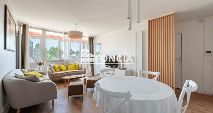 Enghien-les-Bains - Appartement 4 pièces à vendre