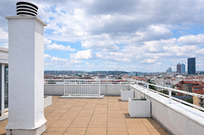 Appartement à vendre - Lyon e , Sans Souci, Dauphiné - 5 pièces - 4 chambres