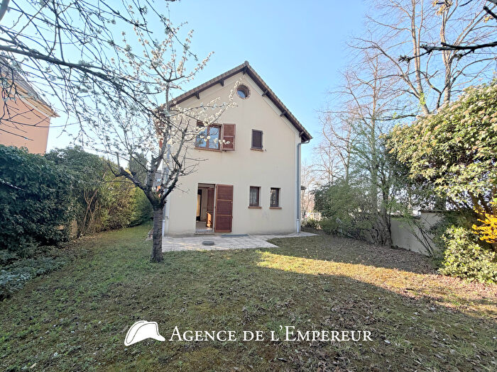 Maison 7 pièces à Rueil-Malmaison, Richelieu, Chataigneraie, à vendre