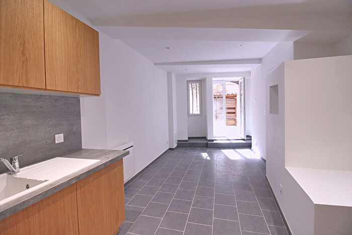 Appartement à vendre - Draguignan, Centre-ville historique - 2 pièces - 1 chambre