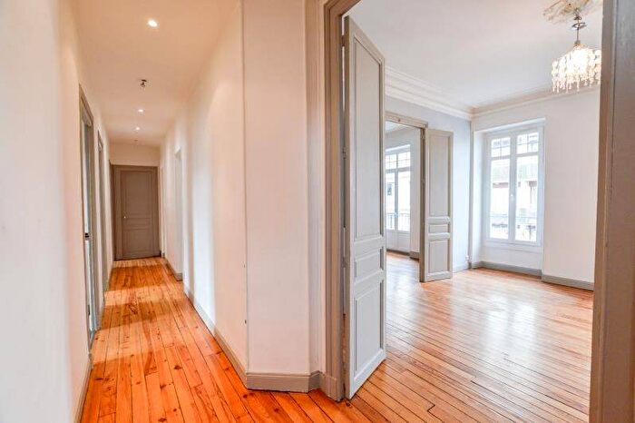 Appartement à louer - Dufau-Tourasse, Pau - 5 pièces - 3 chambres