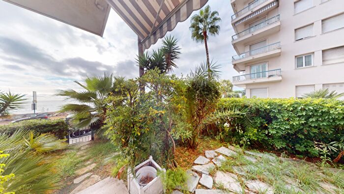 Appartement 4 pièces à Menton, Hôtel de Ville, Vieille Ville, Musée, Madone, Carnolès, à vendre
