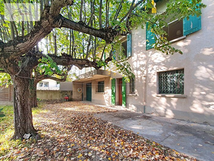 Maison à vendre - Avignon, Les Sources - 6 pièces - 5 chambres
