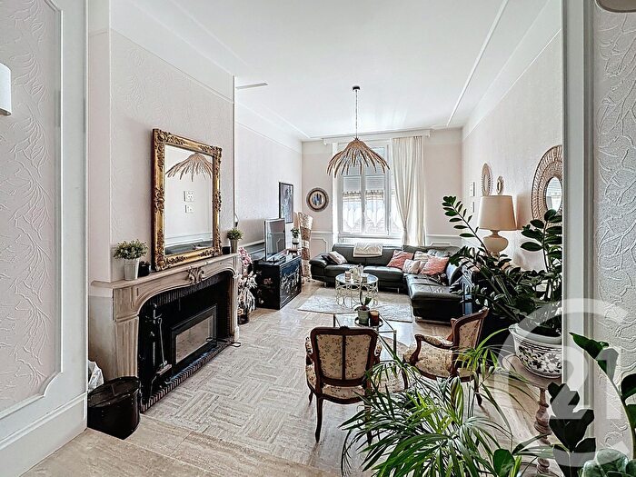 Maison à vendre - Chaumont, Lafayette, Tassigny, Robespierre, Castelnau - 8 pièces - 5 chambres