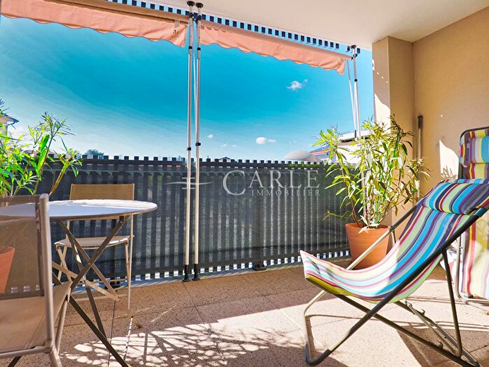 Appartement à vendre - Genas - 4 pièces - 3 chambres