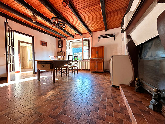 Yffiniac : Maison 3 pièces à vendre