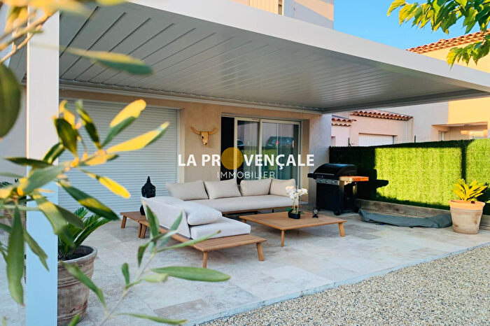 Maison à vendre - Trets - 4 pièces - 3 chambres