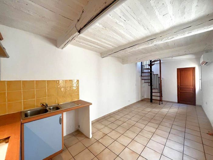 Appartement 3 pièces à La Burliere Luquece, Manosque, à louer