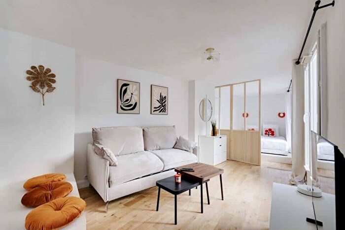 Appartement 1 pièce à Saint Gervais, Paris 4ème arrondissement, à louer