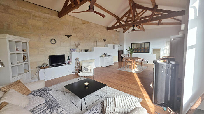 Maison à vendre - Eysines, Le Bourg - 6 pièces - 4 chambres