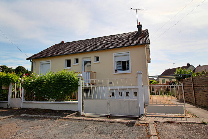 Angerville - Maison 6 pièces à vendre