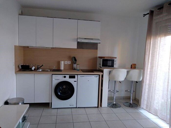 Appartement à louer - Gare, Annecy - 1 pièce