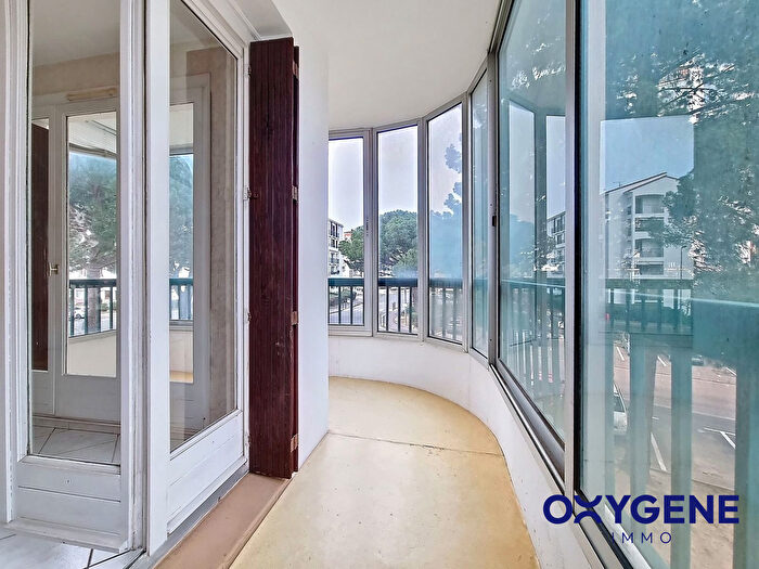 Appartement à vendre - Perpignan - 4 pièces - 3 chambres