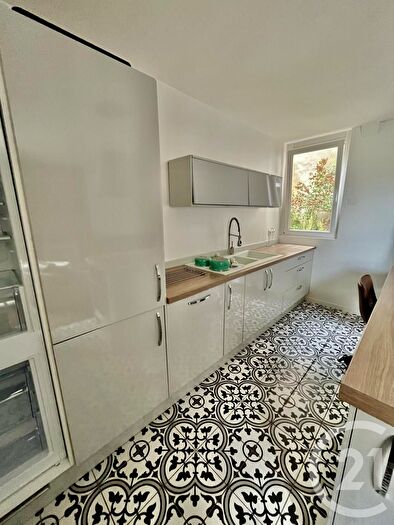 Orléans, Bourgogne, Saint-Euverte : Appartement 2 pièces à louer