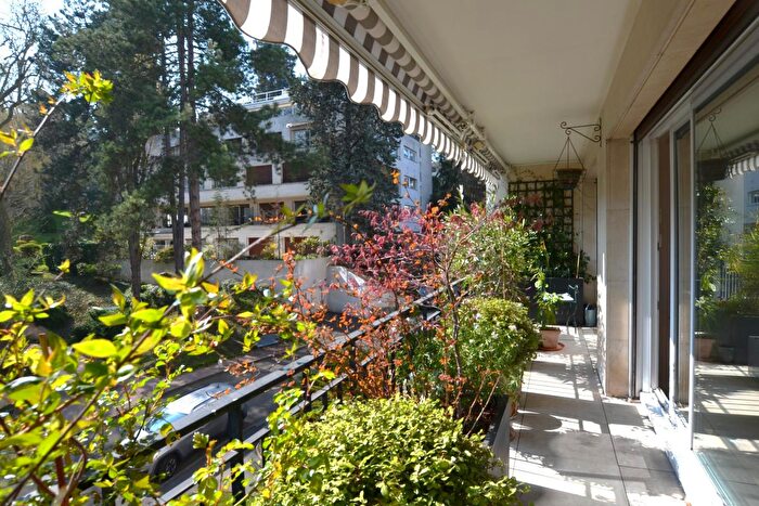 Appartement à vendre - Ville-dAvray - 4 pièces - 3 chambres