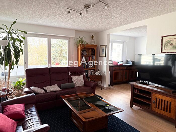 Appartement à vendre - Flins-sur-Seine - 4 pièces - 2 chambres