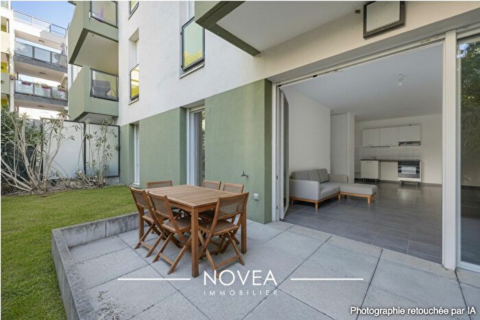 Lyon 8ème, Grand Trou, Moulin à vent, Petite Guille : Appartement 3 pièces à vendre