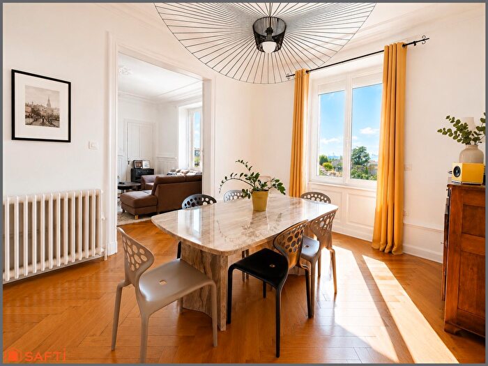 Bourg-en-Bresse, Gare, Peloux-Mail, Citadelle : Appartement 7 pièces à vendre