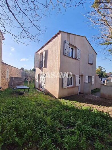 Maison à vendre - Marseille e , Saint-Mitre - 4 pièces - 2 chambres