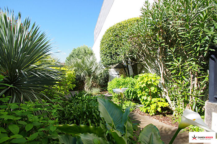 Maison à vendre - La Rochelle, Centre-ville, Vieux-port, Marché - 5 pièces - 3 chambres