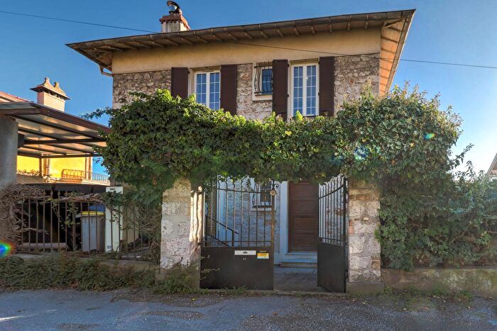 Maison à louer - Nice, Rimiez - 5 pièces - 3 chambres