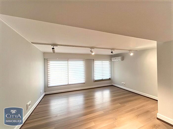 Appartement à vendre - Toulon, Haute-ville - 3 pièces - 2 chambres